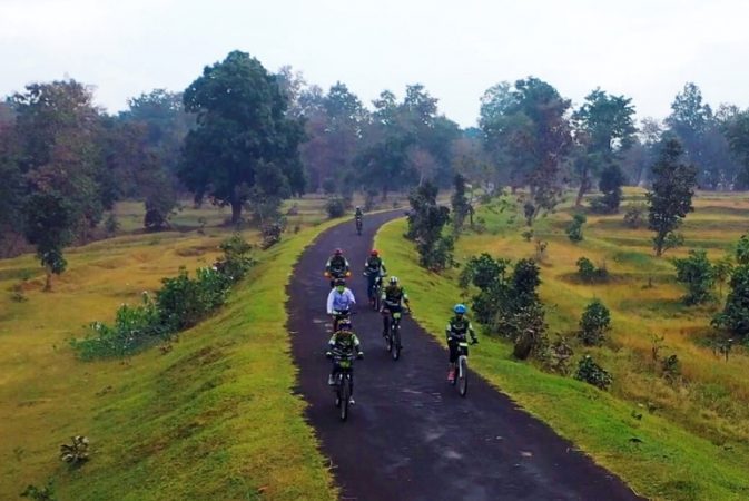 Jungle Safaris, Skydiving, And Biking Tour: Experience Madhya Pradesh’s ...