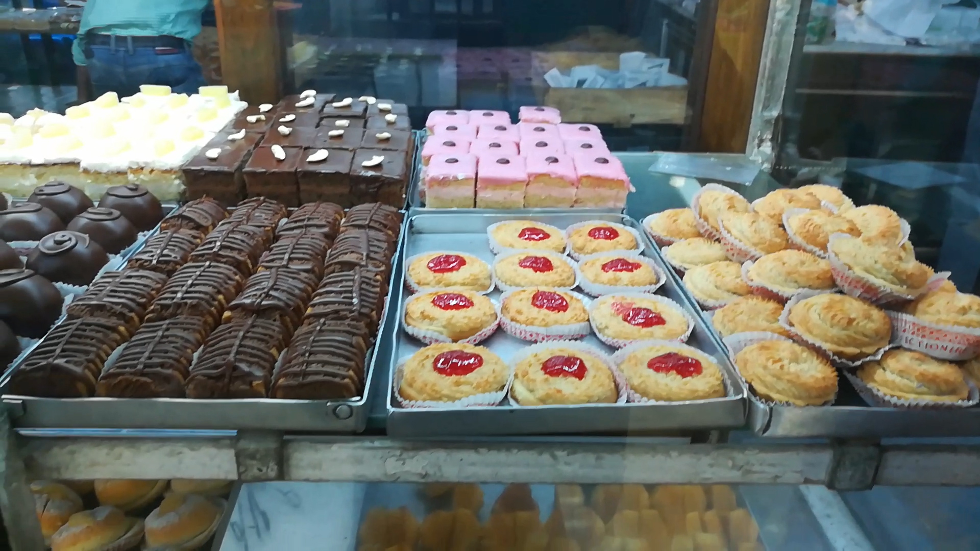 Nahoum and Sons In Kolkata Is A Bakery That Preserves Kolkata's Jewish ...