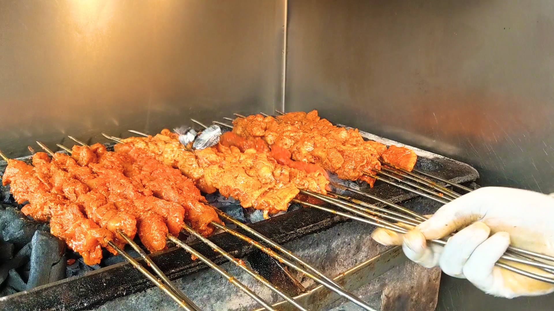 Bademiya In Colaba Is Perfect To Satiate Your After Party Hunger Pangs ...