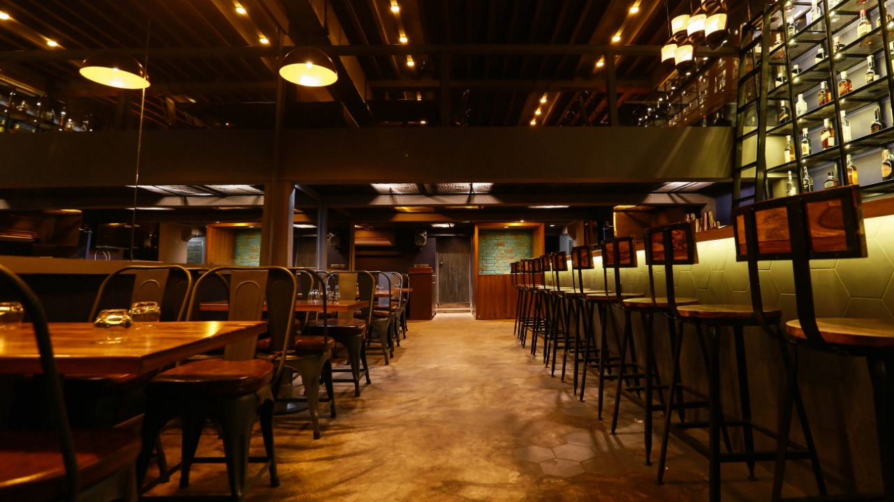 Honesty Bar At HYDE In Kala Ghoda | Curly Tales