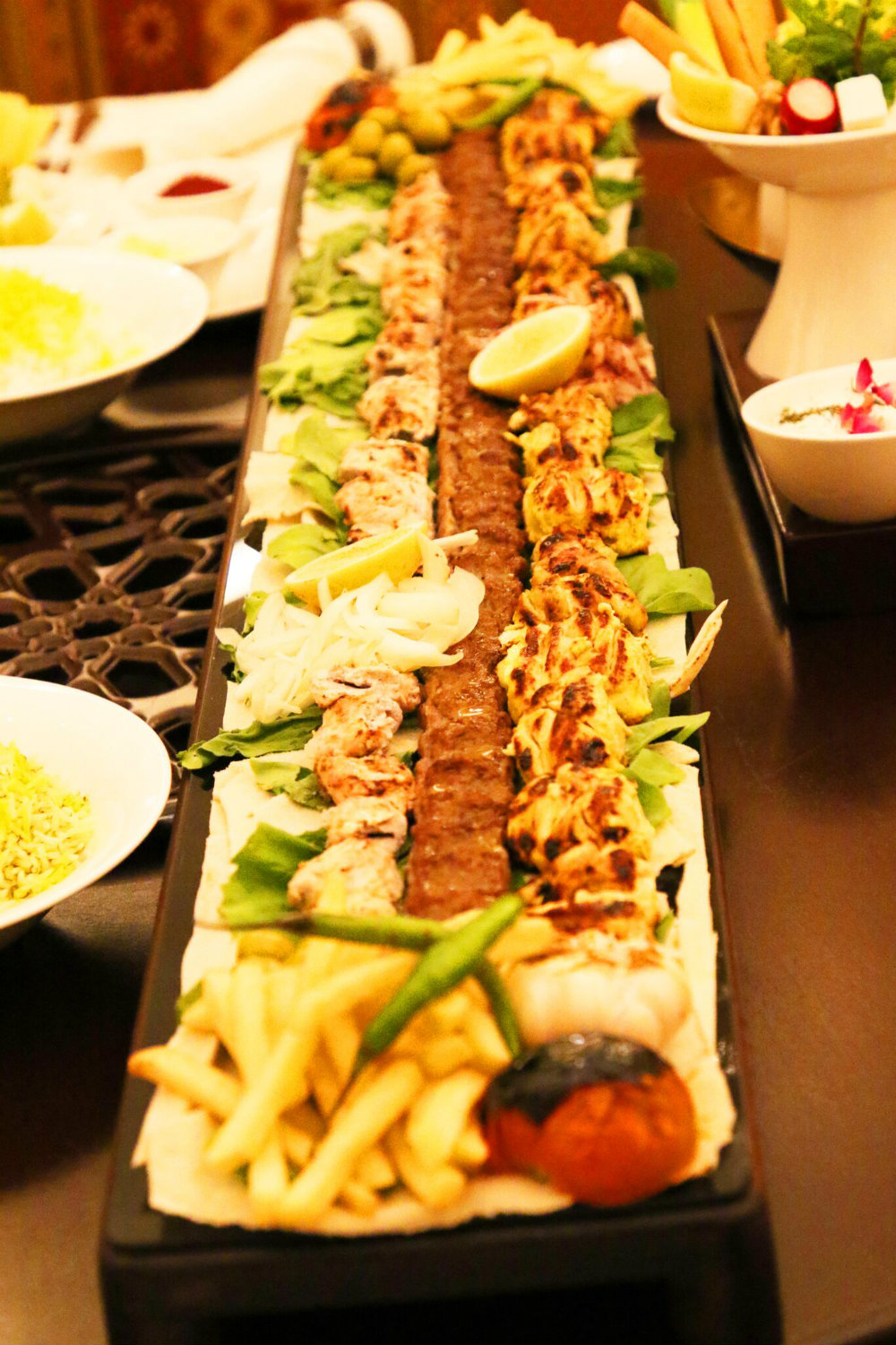 Meter Long Kebab At Shayan | Curly Tales