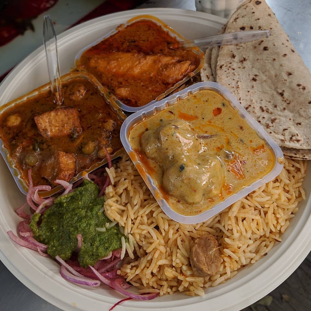 This Sardarji Duo In Rohini Serves Home Cooked Meal On a JEEP! | Curly ...