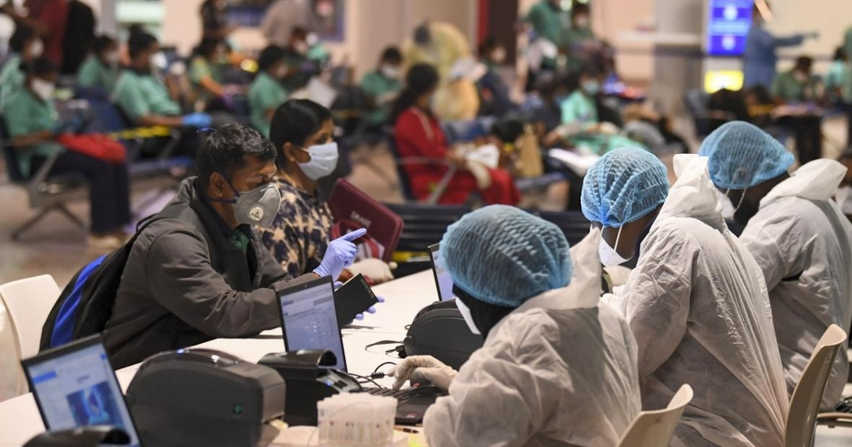 Emirates Airline Introduces PCR Test On Arrival From These Countries ...