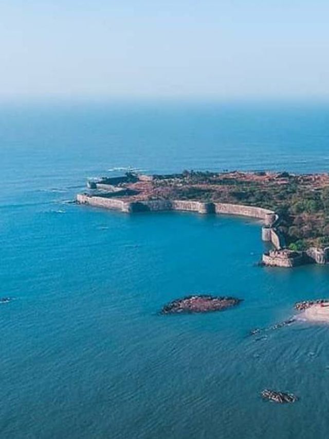 8 Best Hotels Offering Gorgeous Red Sea Views