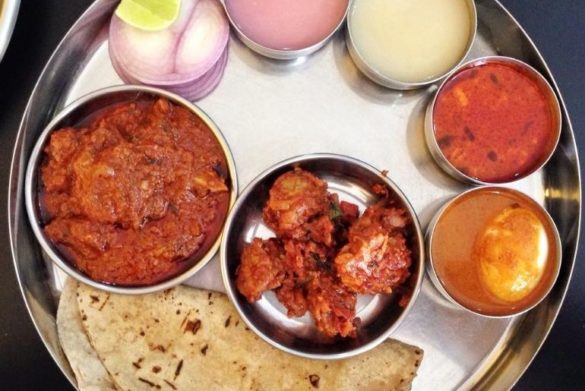 An Insider Guide To Pune's Best Mutton Thalis | Curly Tales