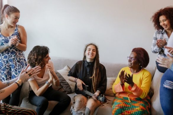 Curly Tales | Food + Travel Recommendations