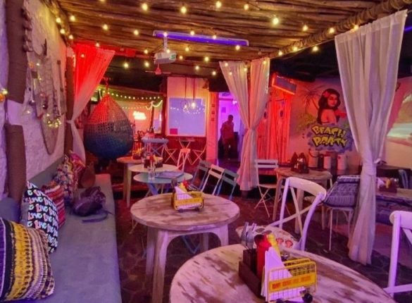 This Beach-Themed Cafe In Delhi Will Give You Goa Feels | Curly Tales