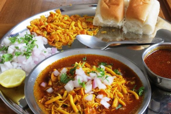 Nashik Street Food Guide: 5 Best Places To Eat, some must try street ...
