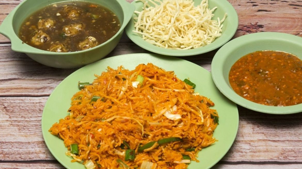 This Eatery In South Mumbai Offers The Best Street-Style Chinese Food