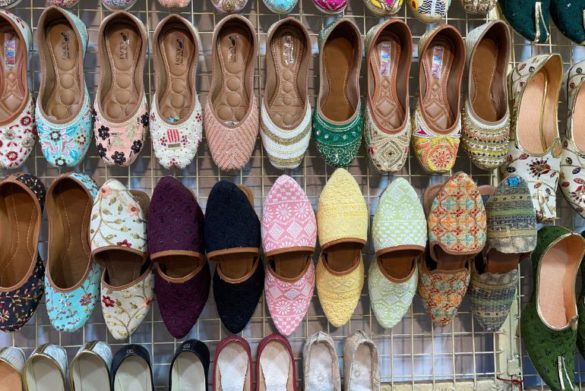 Bhopal's Royal Zari-Zardozi Art: Origin, Making And More! | Curly Tales