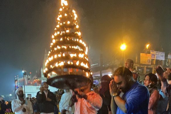 Gwari Ghat Aarti Experience On Narmada River Will Give You The Best ...