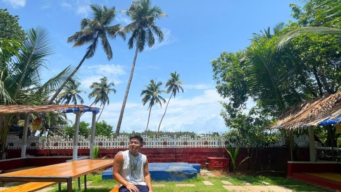 This Japanese Vlogger Has Been Documenting India And His Videos Are ...