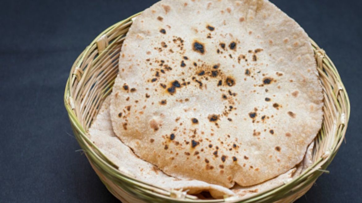 5 Hacks To Make Perfectly Soft And Round Chapatis At Home