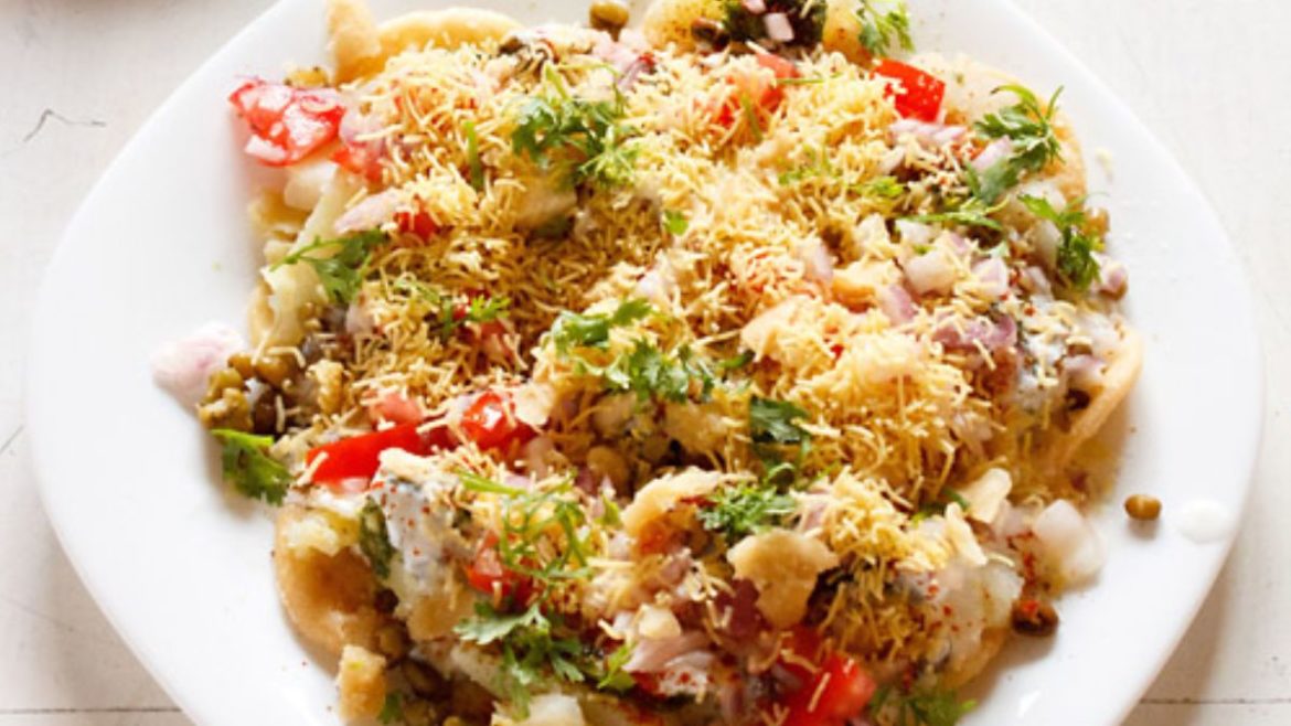 How To Make Delicious Dahi Papdi Chat At Home: 10 Recipes
