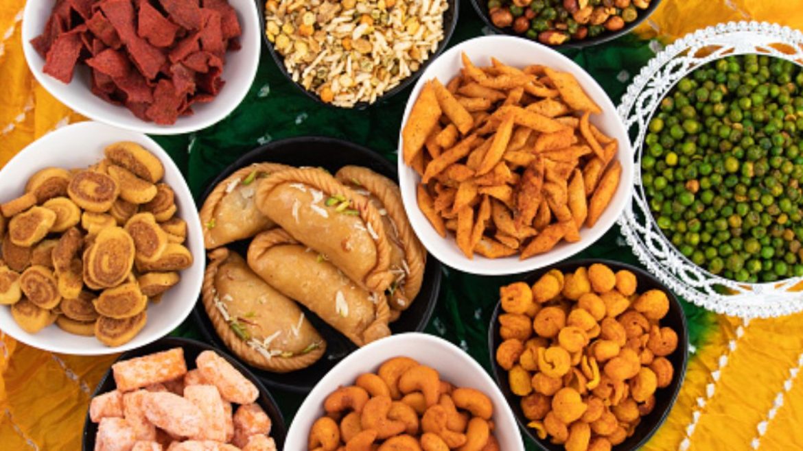 Australian Woman Tries Indian Farsan For The First Time And Her ...