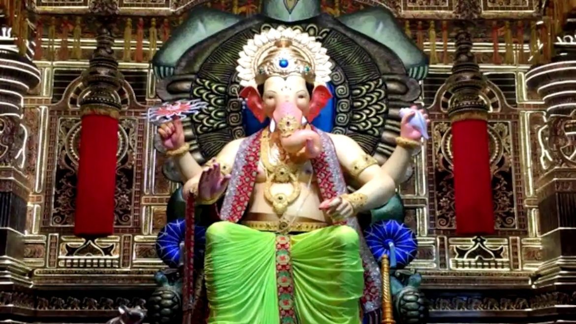 5 Facts You Did Not Know About Mumbai's Iconic Lalbaugcha Raja