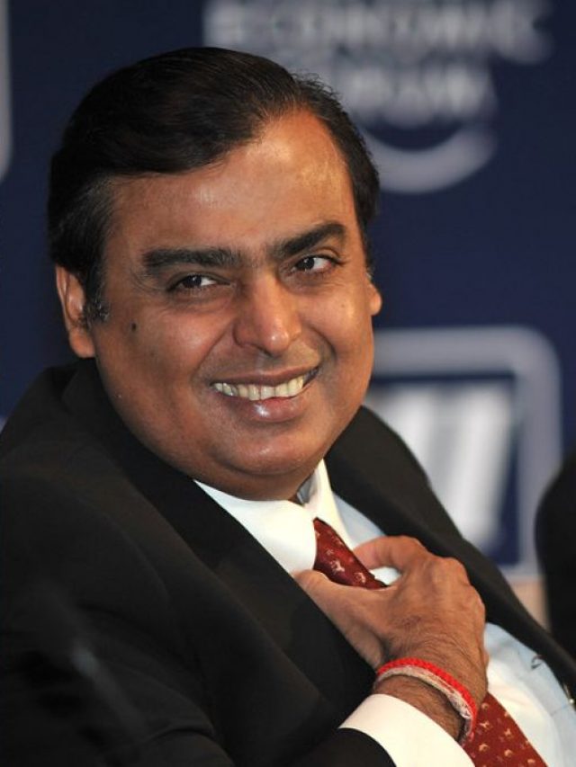 Inside Mukesh And Nita Ambani s 650 Crore Sea Facing Villa In Palm inside-mukesh-and-nita-ambani-s-650-crore-sea-facing-villa-in-palm