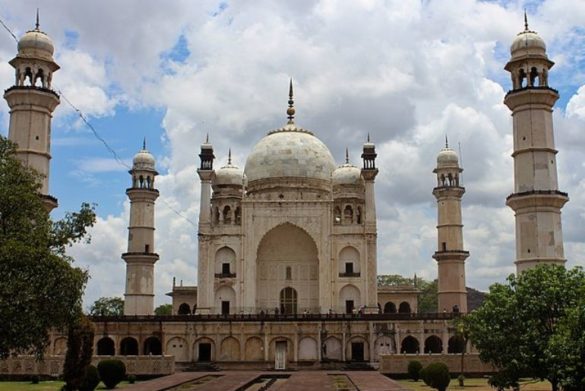 Aurangabad's Iconic Bibi Ka Maqbara To Be Revamped By Year End