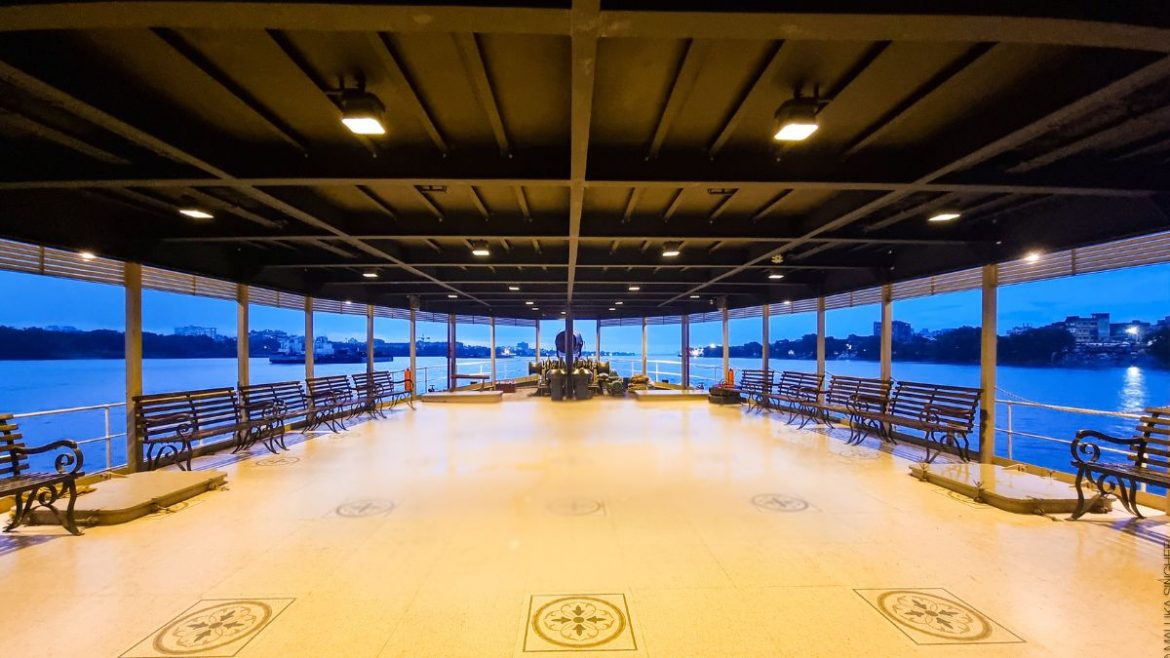 Ride On India's First & Only Imperial Age Paddle Streamer The Bengal ...