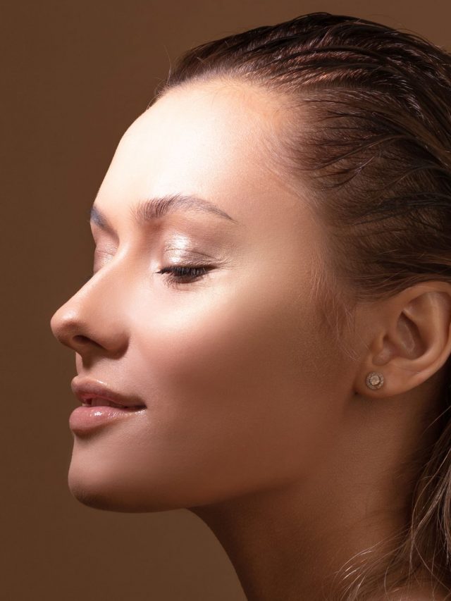 5 Ways Rose Petals Can Make Your Skin Glow