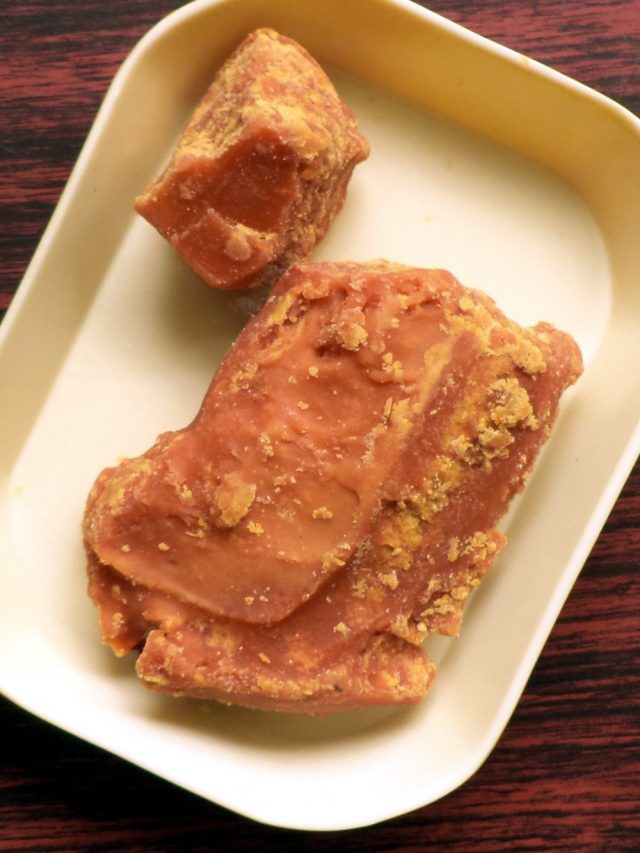 5 Healthy Reasons To Eat Jaggery
