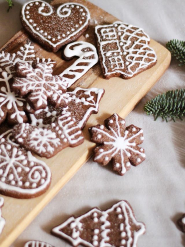 9 Ingredients To Make Gingerbread This Christmas