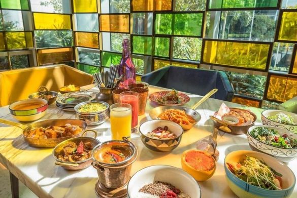 Late-Night Diners In Delhi NCR For A Delicious Meal