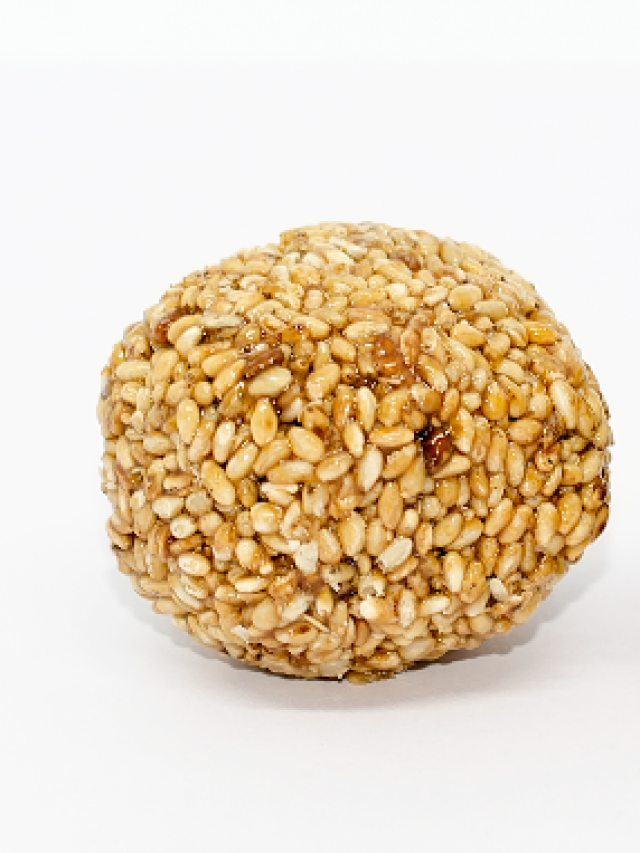 This Is Why Maharashtrians Share Til Gul On Makar Sankranti