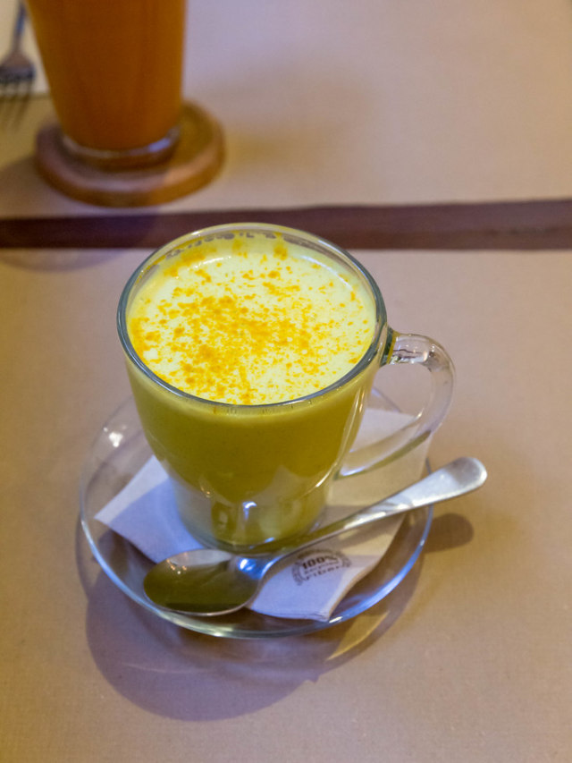 8 Benefits Of Turmeric Milk
