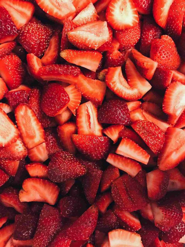 9 Fun Facts To Know About Strawberries