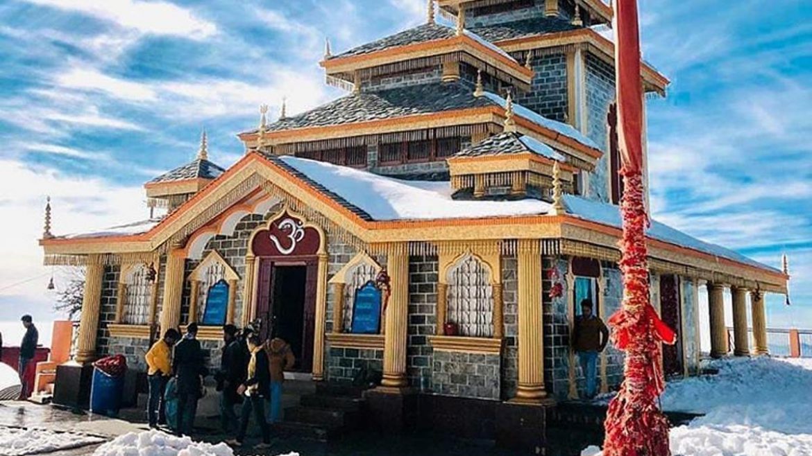 Here's How Surkanda Devi Temple In The Lap Of Garhwal Himalayas ...