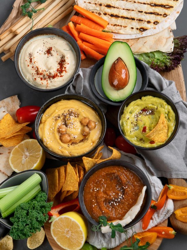 9 Dips To Pair With Your Chips!