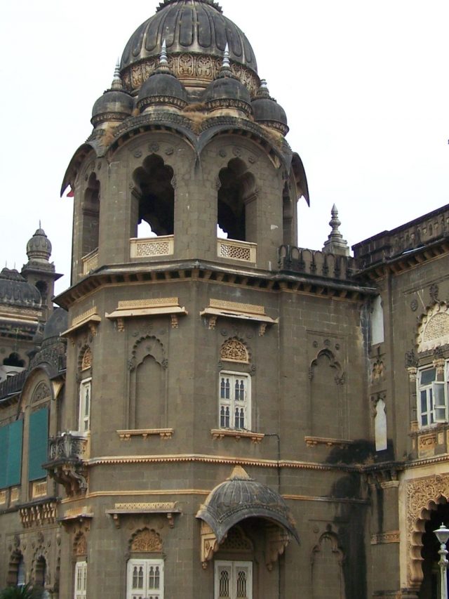 9 Eateries That You Must Visit In Kolhapur