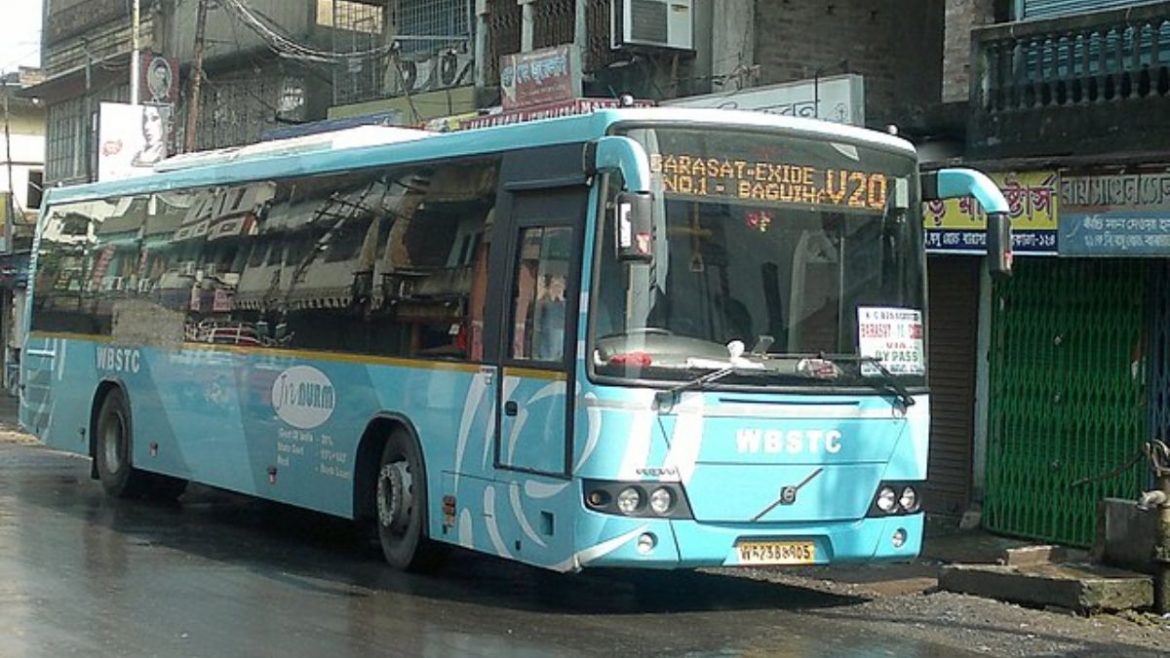 More Than 100 AC Buses Will Be Spotted Plying On Kolkata Streets