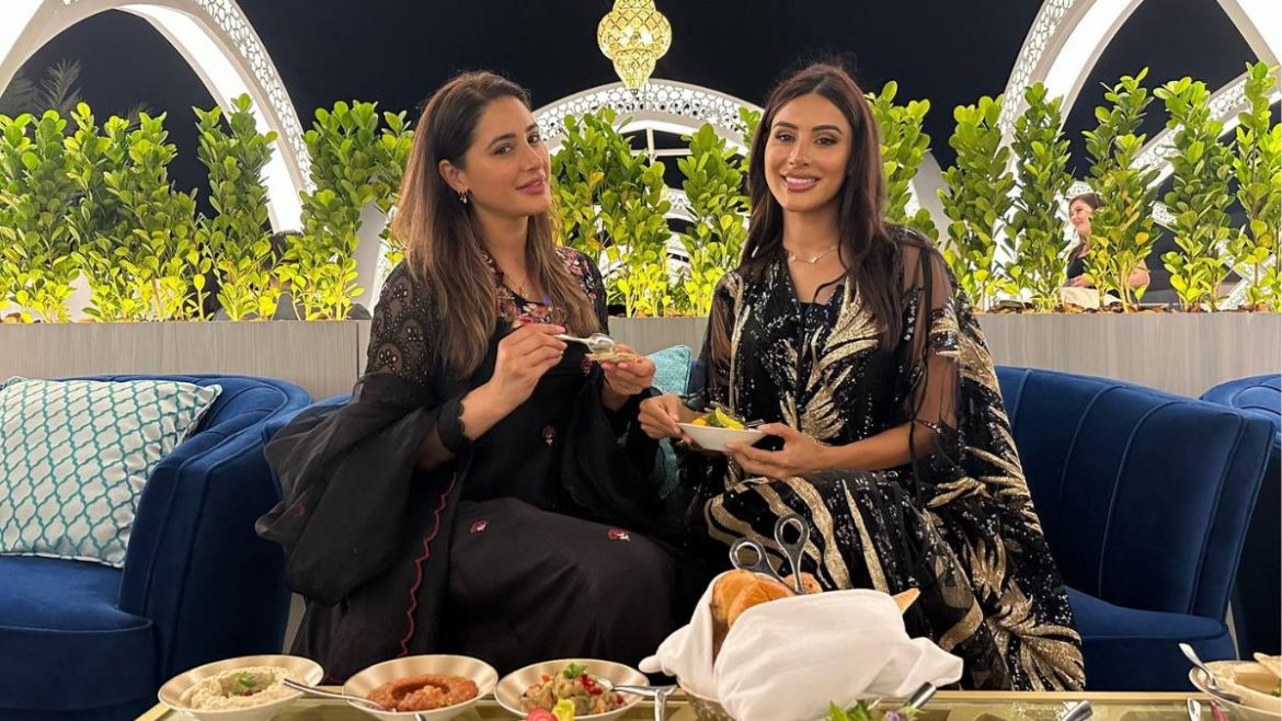 Nargis Fakhri Met Deana Uppal At Atlantis, The Palm For Her First Ever ...