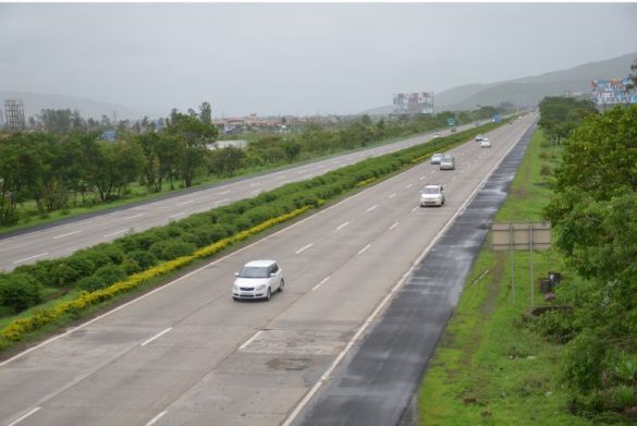 Mumbai-Pune Highways: 6,000 Booked For Not Wearing Seatbelts In Last 5 ...