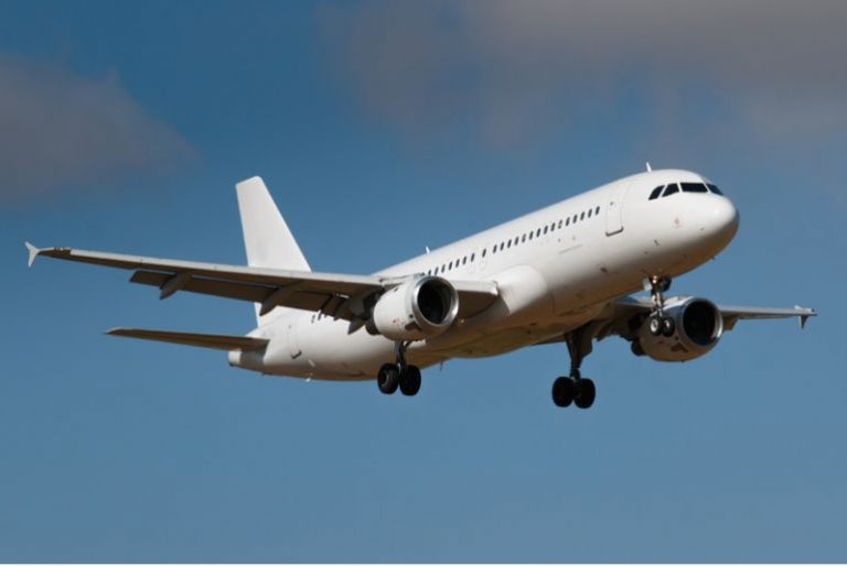 March Plane Turbulence Video Goes Viral Now, Netizens Shocked To See ...