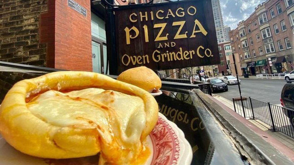 Chicago Eatery Does A Tempting Pizza Pot Pie & We Are Flipping Out. Of ...
