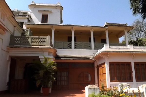 These Heritage Homes In WB Are A Window Into The Life Of The Great ...