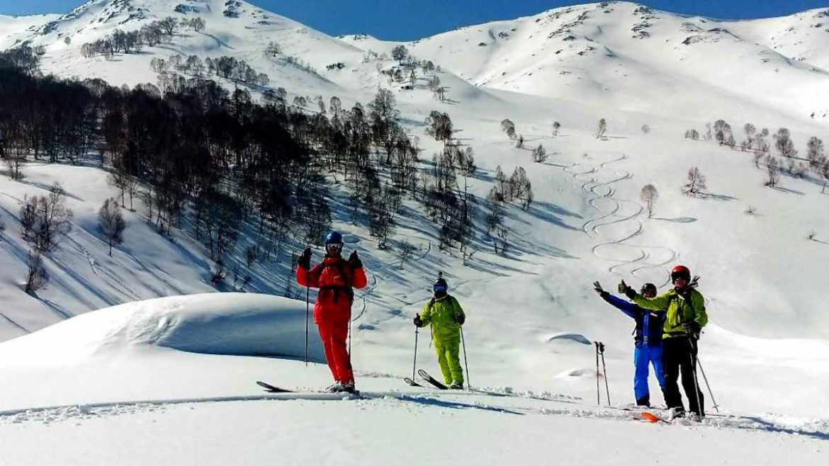 Kashmir's Gulmarg Sees Surprise Snowfall In May. * Reads this while ...