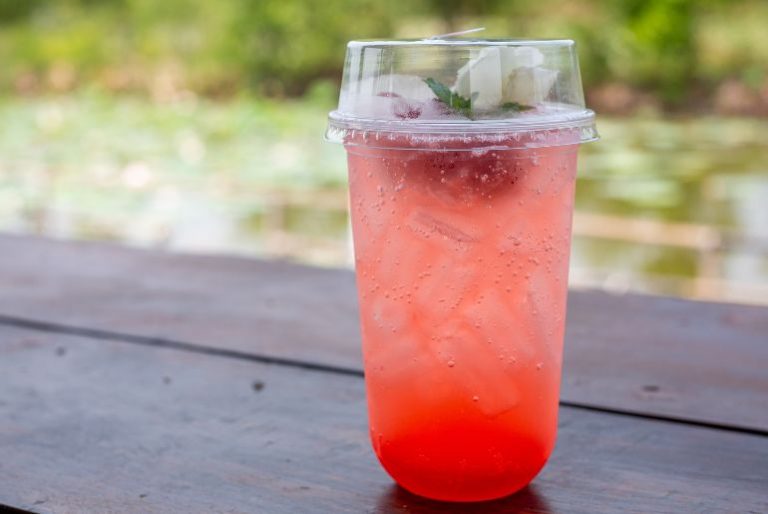 What Is Hacking Water, The Latest Social Media Trend For Weight Loss?