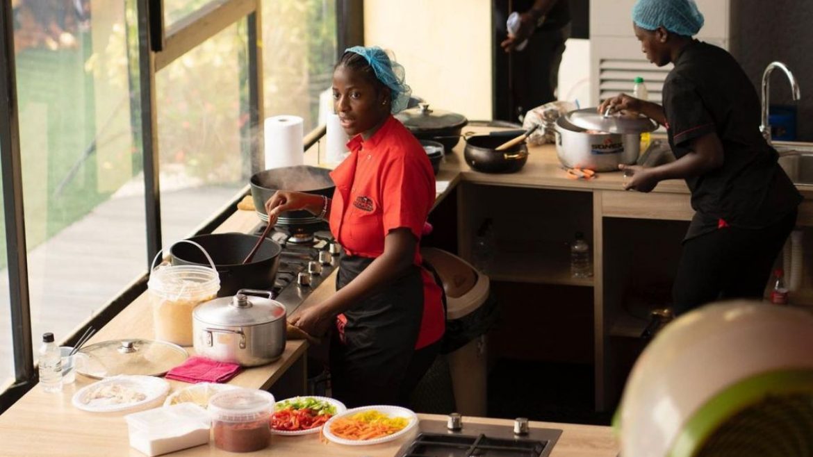 Nigerian Chef Hilda Baci Cooked For 100 Hours Straight To Win A ...