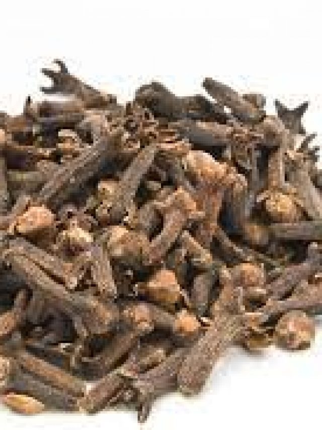 8 Magical Benefits Of Clove Oil