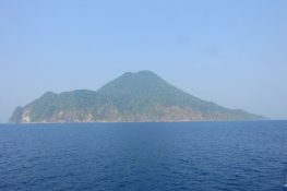 7 Volcanoes In India That Are A Must-Visit For All Adventurists