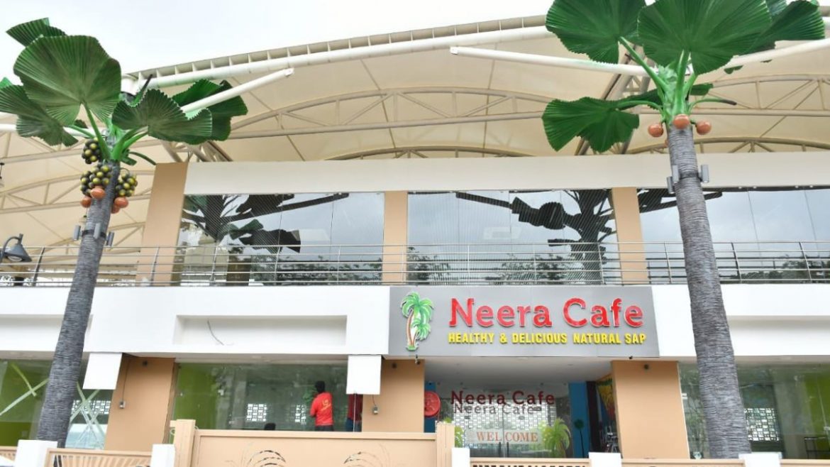 Telangana's 1st Neera Cafe Opened In Hyderabad; Govt. Promotes The Palm ...