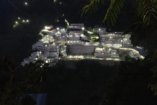 Vaishno Devi Yatra: History, Route, Best Time To Visit And All You Need ...