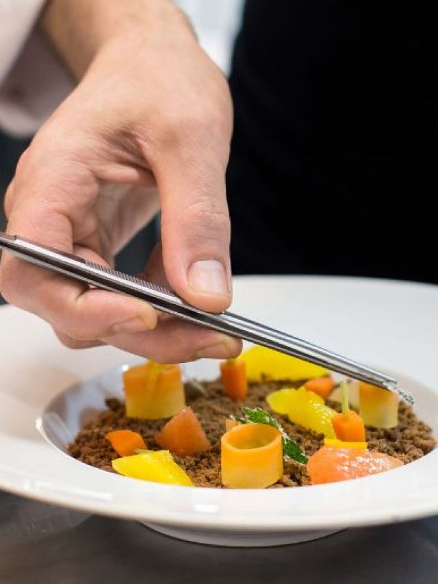 7 Health Benefits Of Having An Early Dinner