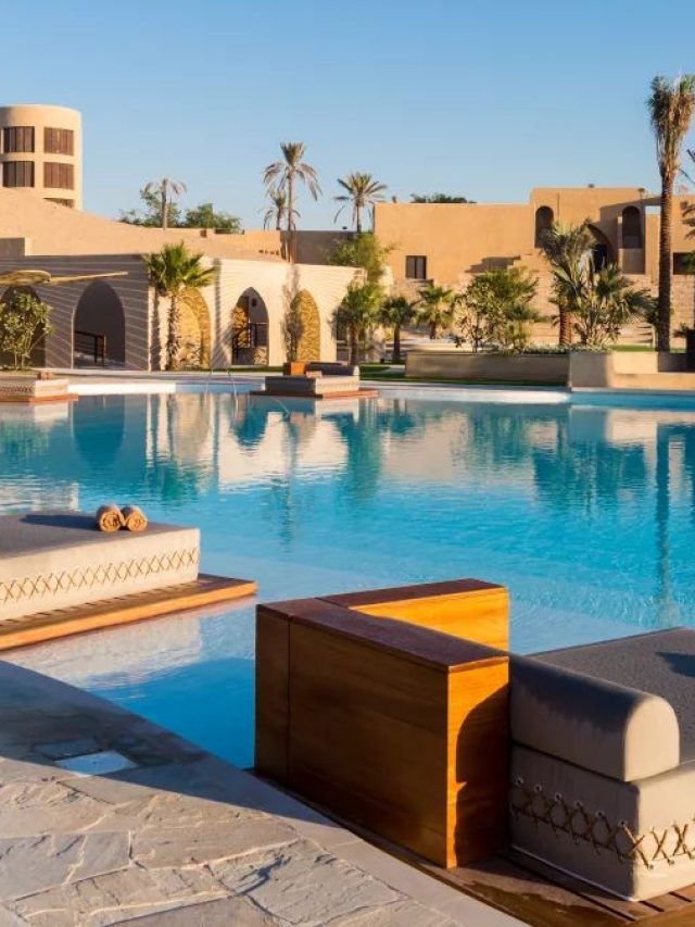 6 Infinity Pools That Offer The Best View In Turkey