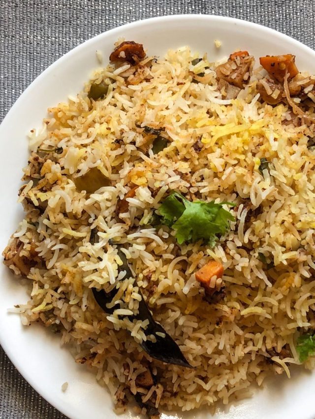 What Is The Difference Between Hyderabadi Biryani And Lucknowi Biryani?