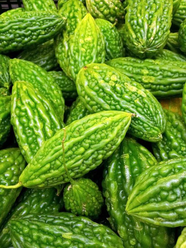 Home Hacks: How To Keep Bitter Gourds Fresh For Longer Time